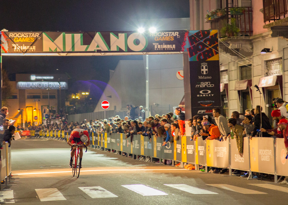 Colin Strickland. Nine laps for the glory - RAW Cycling Magazine