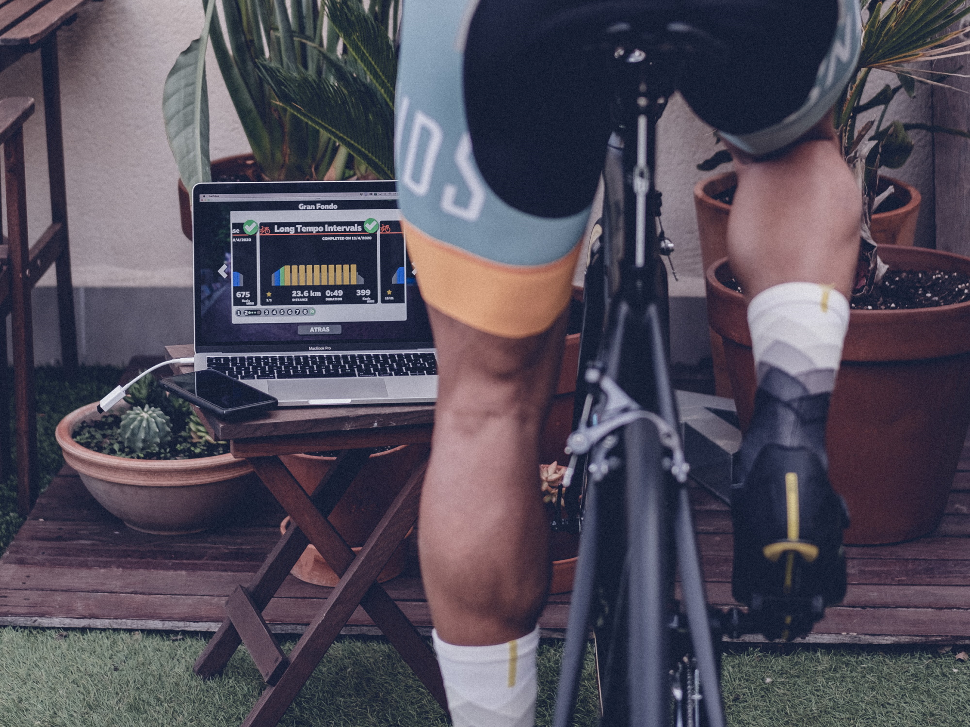 Virtual cycling, professionals stepping into eSports - RAW Cycling Magazine
