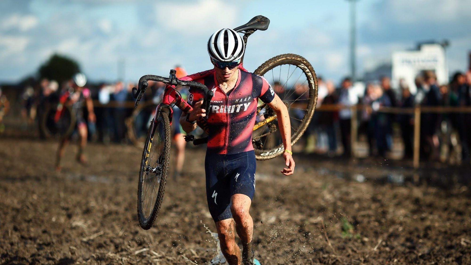 Cameron Mason: new challenges ahead of the CX season - RAW Cycling Magazine