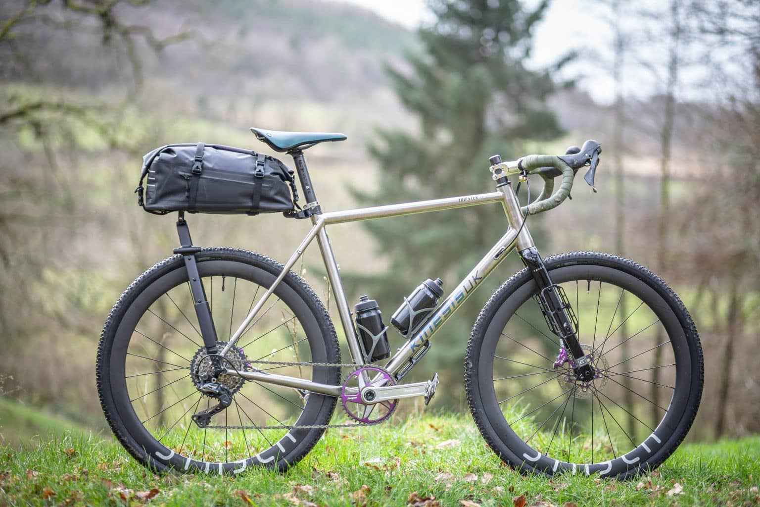 Next-level traveling with Tailfin racks - RAW Cycling Magazine