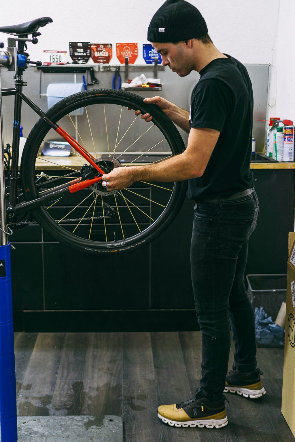PI ROPE: Polymer fibers make featherweight spokes - RAW Cycling Magazine