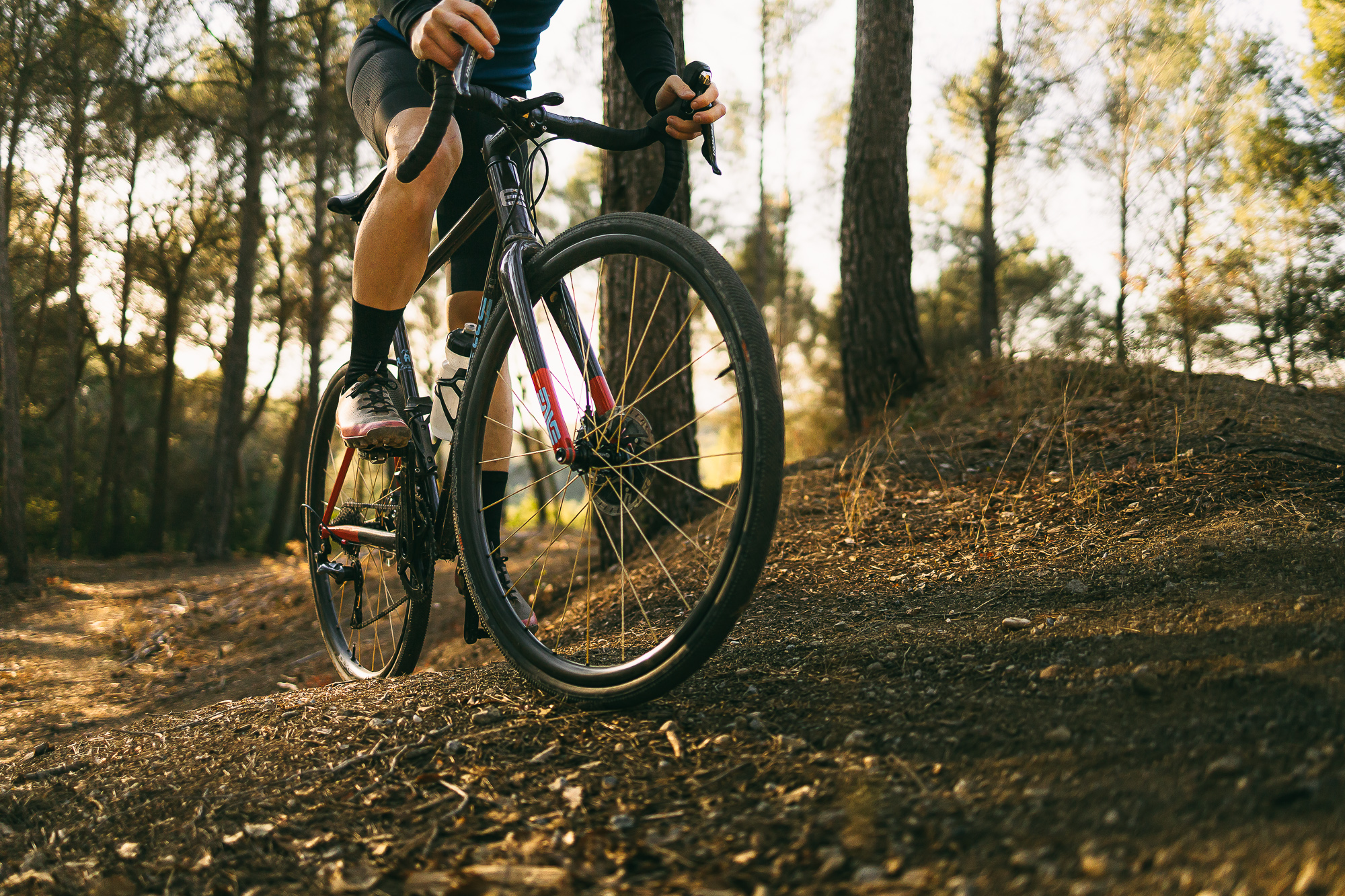 PI ROPE: Polymer fibers make featherweight spokes - RAW Cycling Magazine