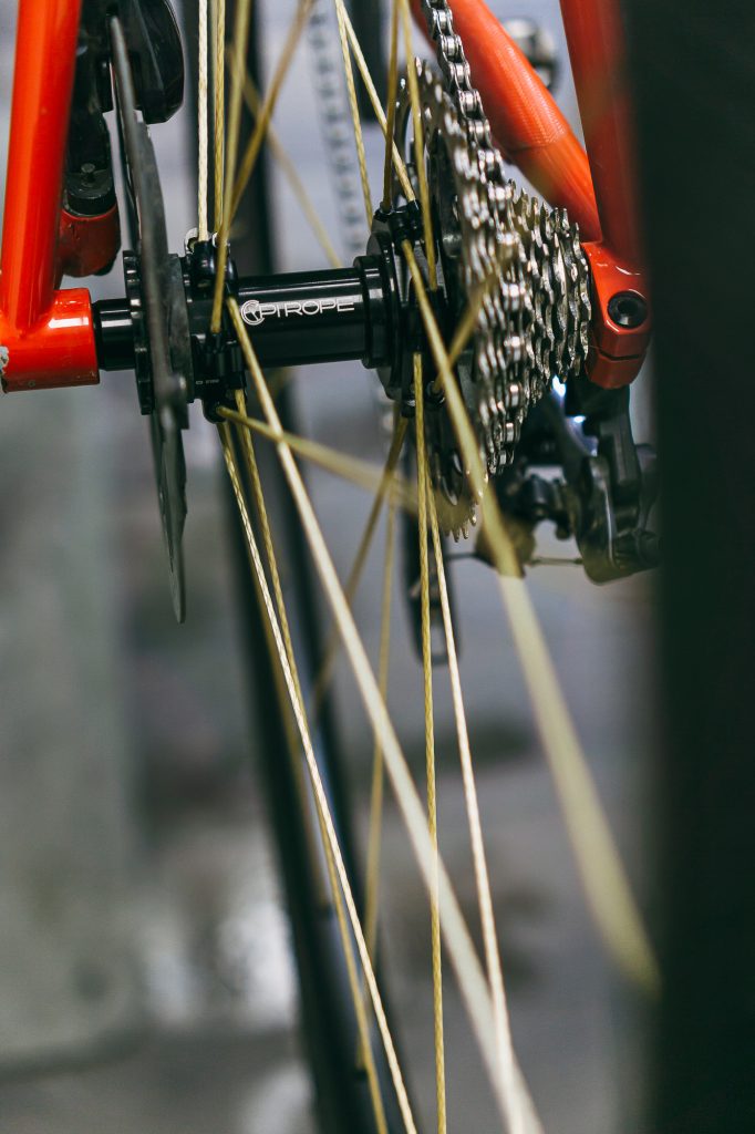 PI ROPE: Polymer fibers make featherweight spokes - RAW Cycling Magazine
